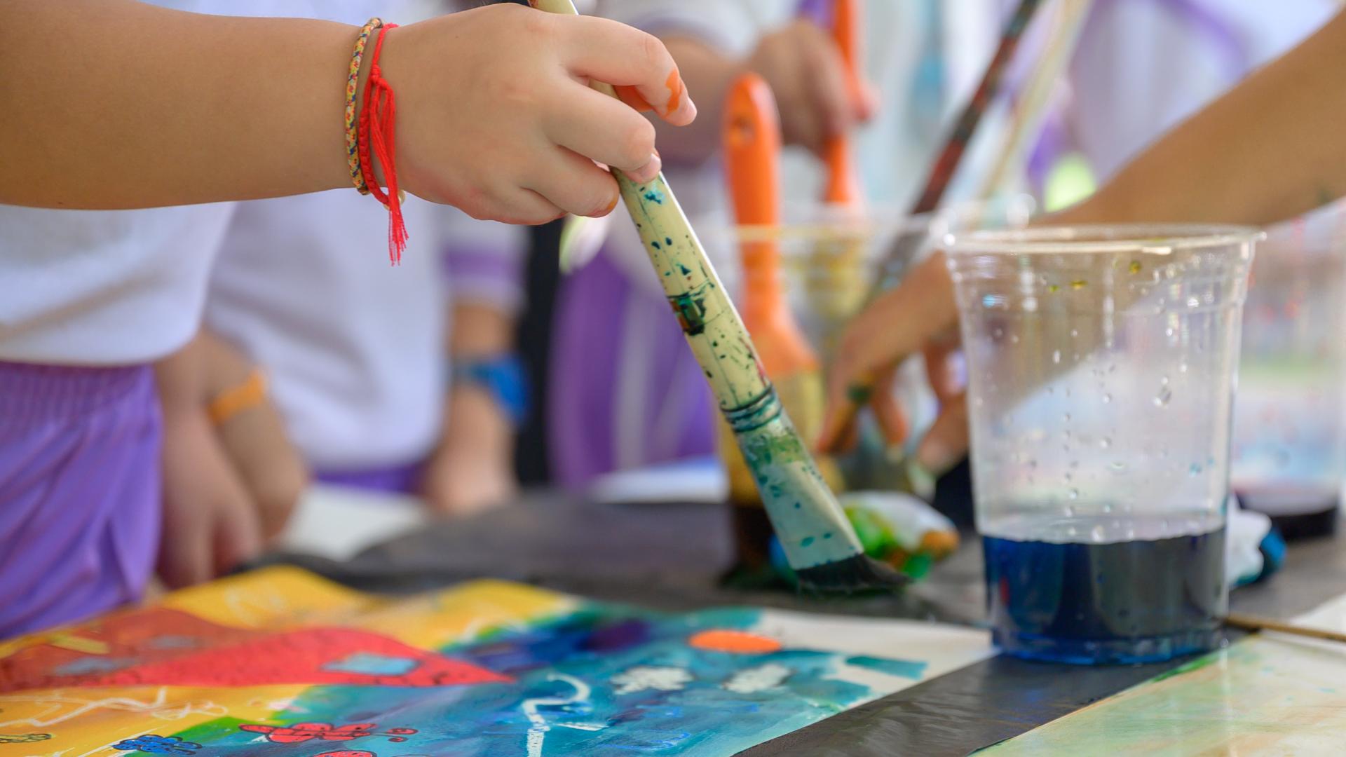 Two-Way and Monolingual English Immersion in Preschool Education ...